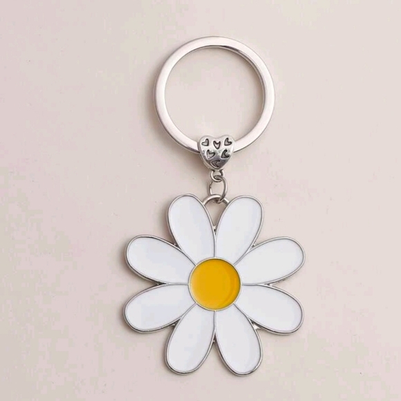 Accessories | Daisy Key Chain | Poshmark